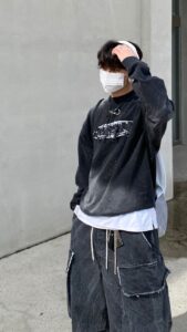 A Guide to Skater Boy Style for Men+ Aesthetic Outfits Ideas