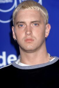 26 Trendy Buzz Cut Hairstyles for Men (2025 Guide)