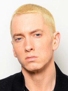 26 Trendy Buzz Cut Hairstyles for Men (2025 Guide)